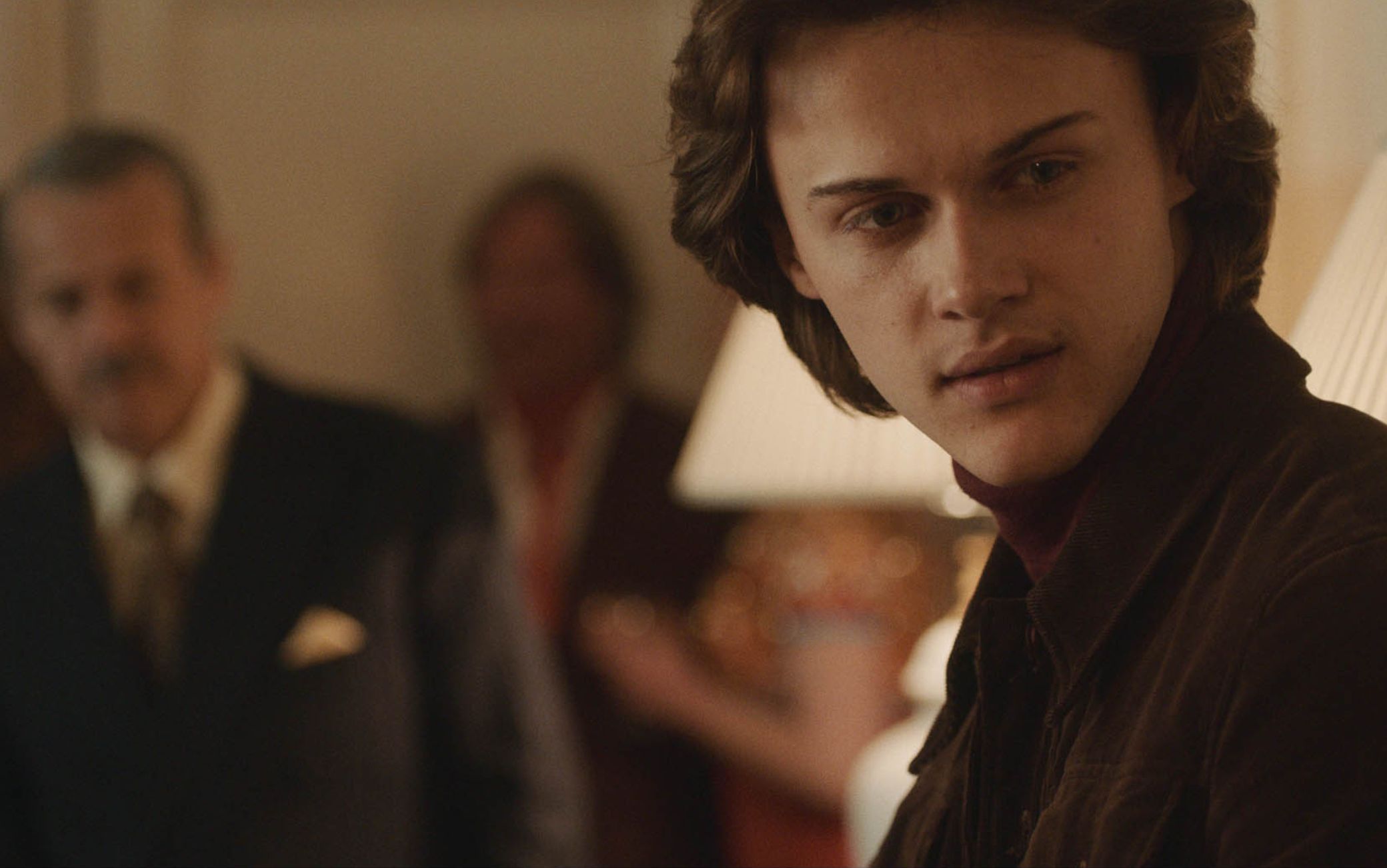 L'estate nei tuoi occhi 3, chi è Christopher Briney l'attore che ...