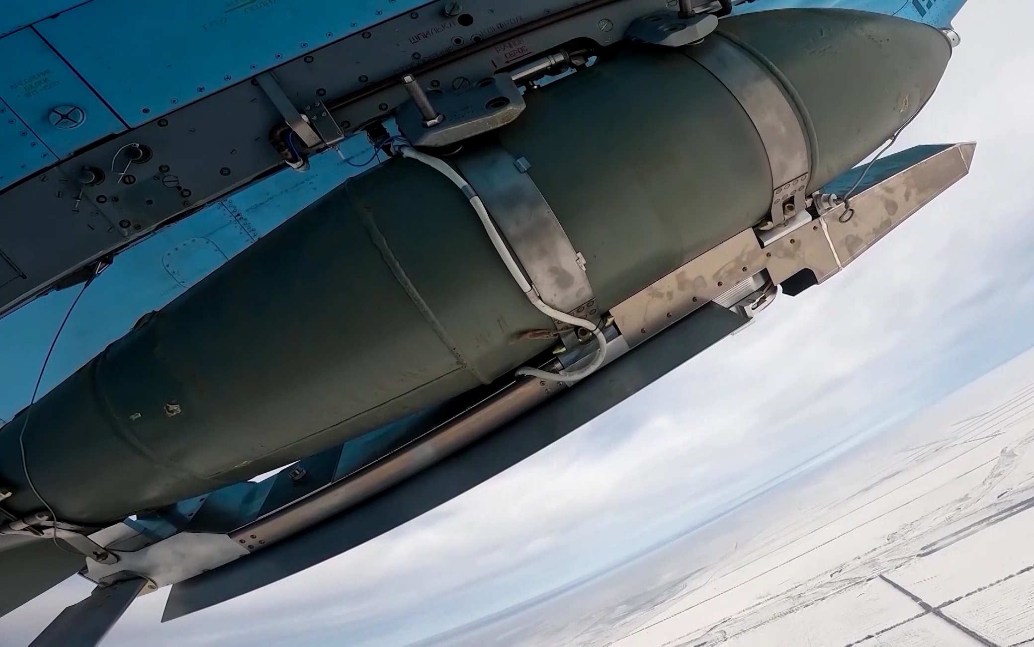 Guerra Ucraina, cosa sono le bombe plananti russe che stanno devastando ...
