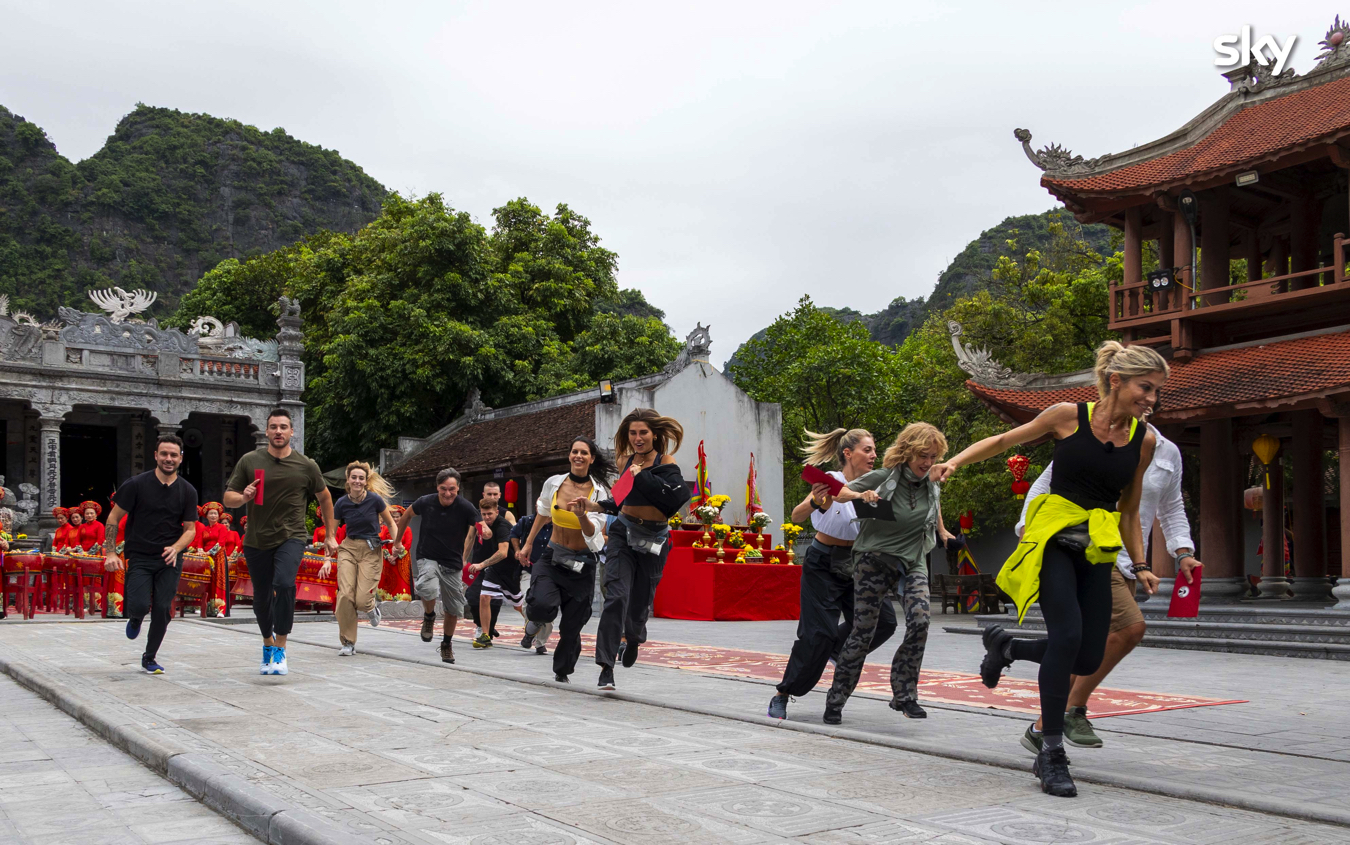 Pechino Express 2024 riparte su Sky con il miglior debutto di sempre ...