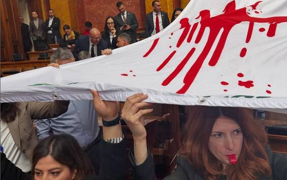 Proteste in Serbia, la parlamentare anti-Vučić: 'Così le autorità ...