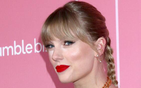 Taylor Swift: il testo di You All Over Me, la nuova canzone dall'album ...