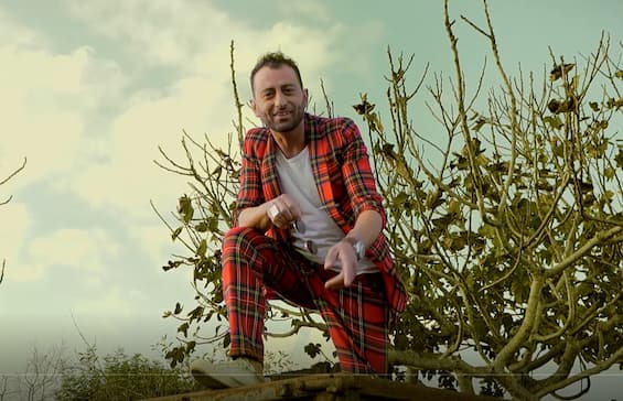 Fernando Conte rivendica in Mary il diritto alla meritocrazia: il video