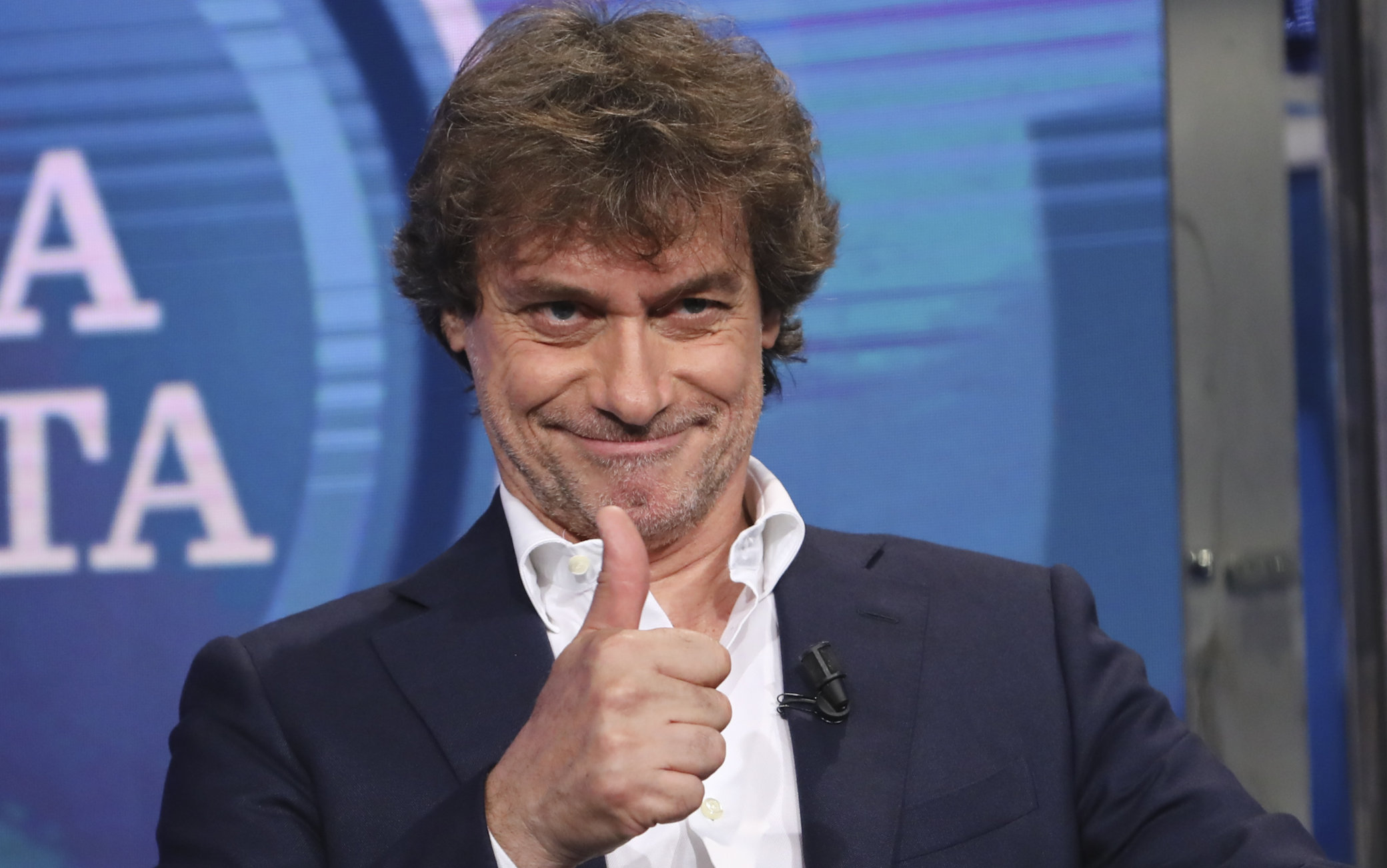 Alberto Angela al Festival di Sanremo, il divulgatore figlio di Piero ...