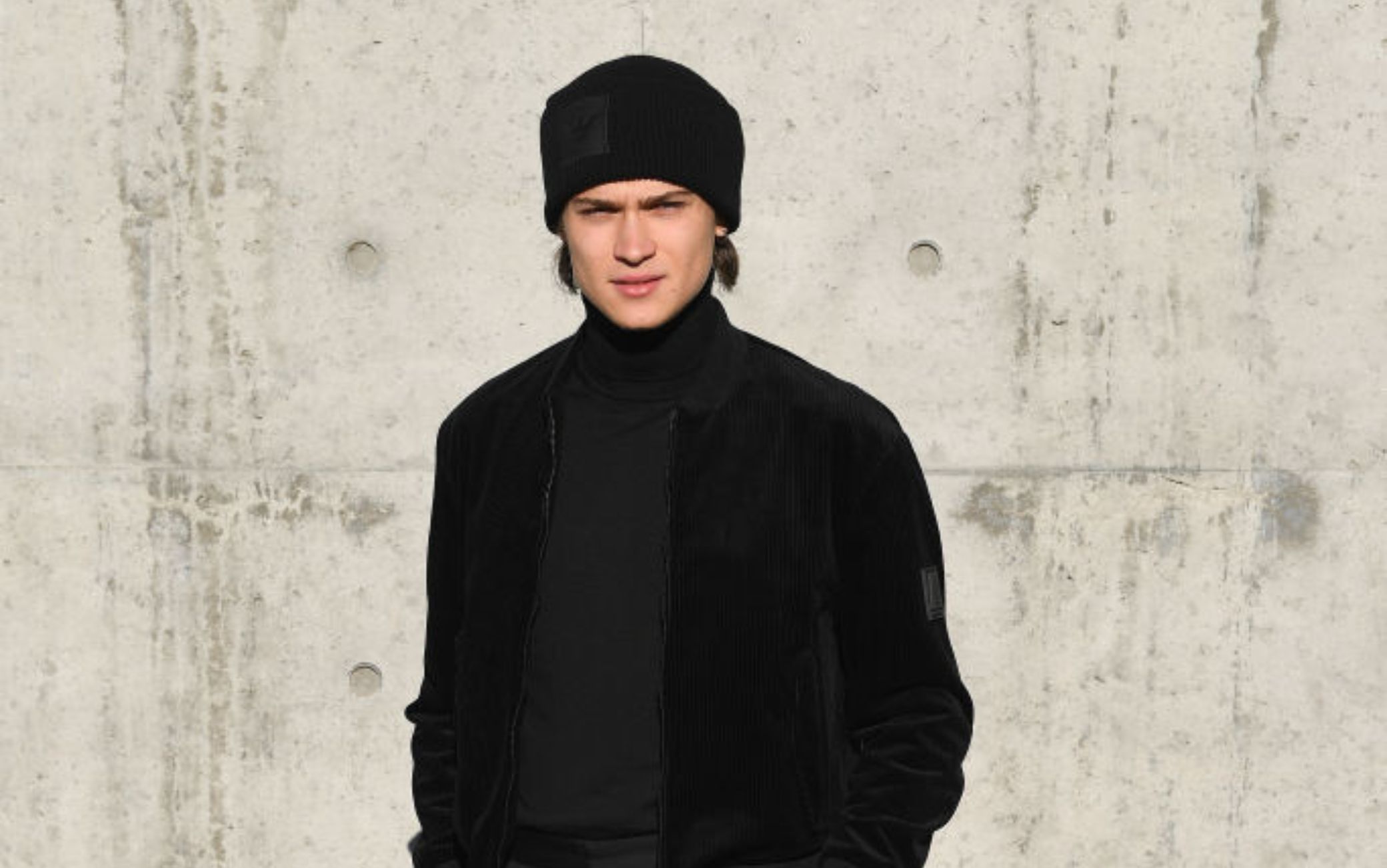 Chi è Saul Nanni, fidanzato di Deva Cassel e suo collega nella serie tv ...