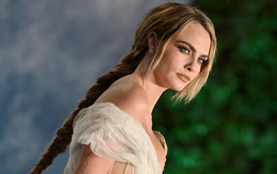 Cara Delevingne, la rivelazione: 'Ho iniziato a bere a otto anni' I Sky ...