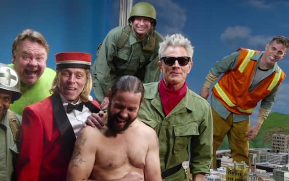 Jackass, la nuova serie tv è in lavorazione | Sky TG24