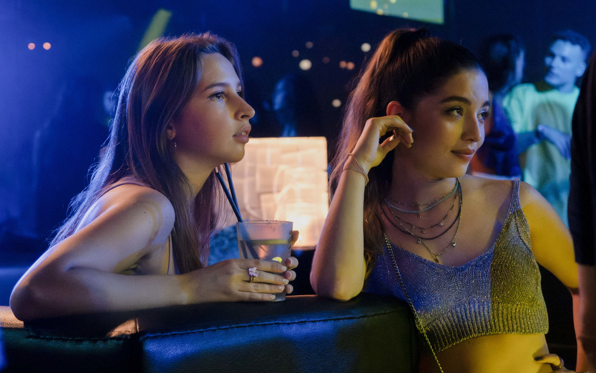 Adorazione, il cast della serie tv dal 20 novembre su Netflix | Sky TG24