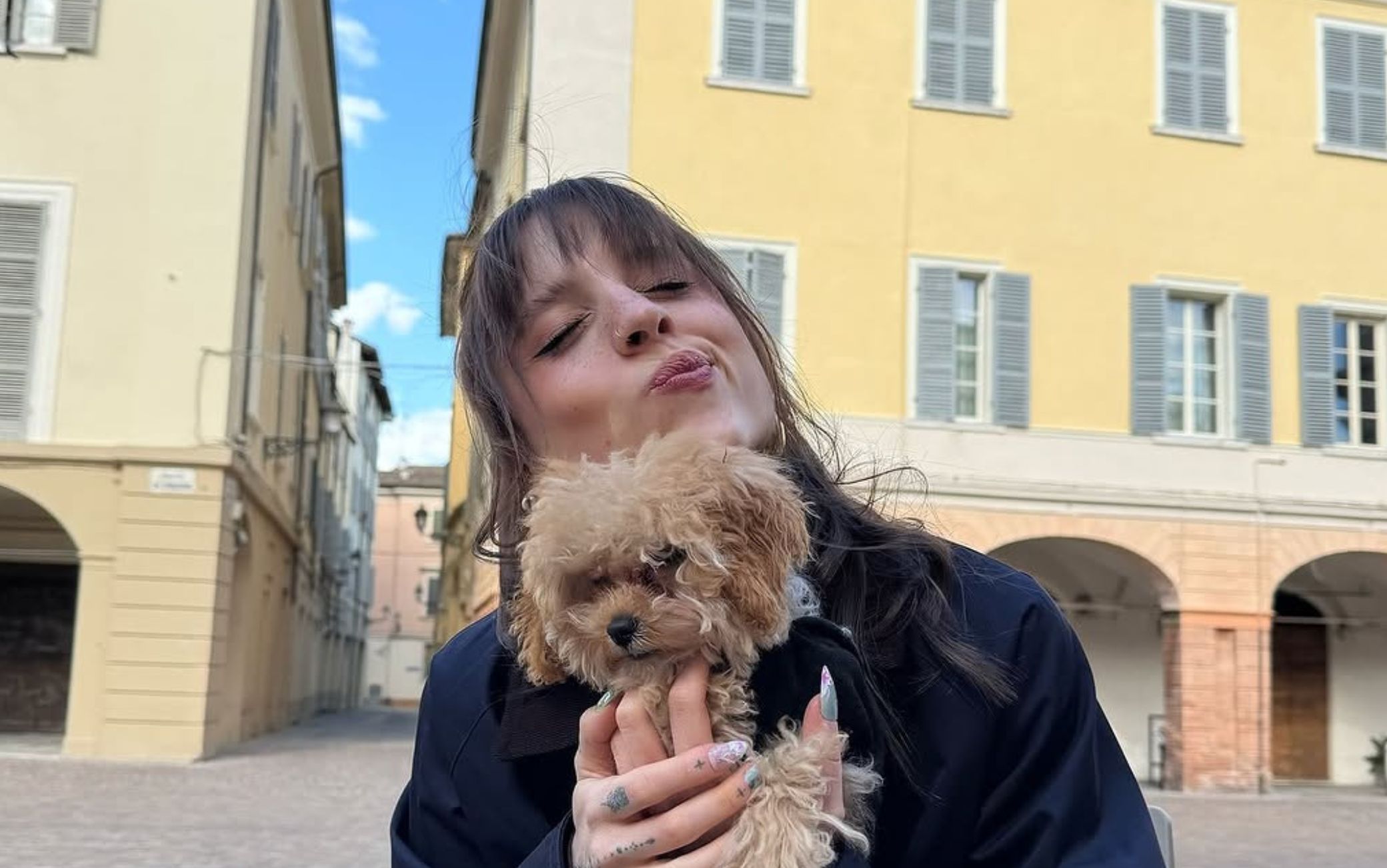 Angelina Mango torna all'università I Sky TG24