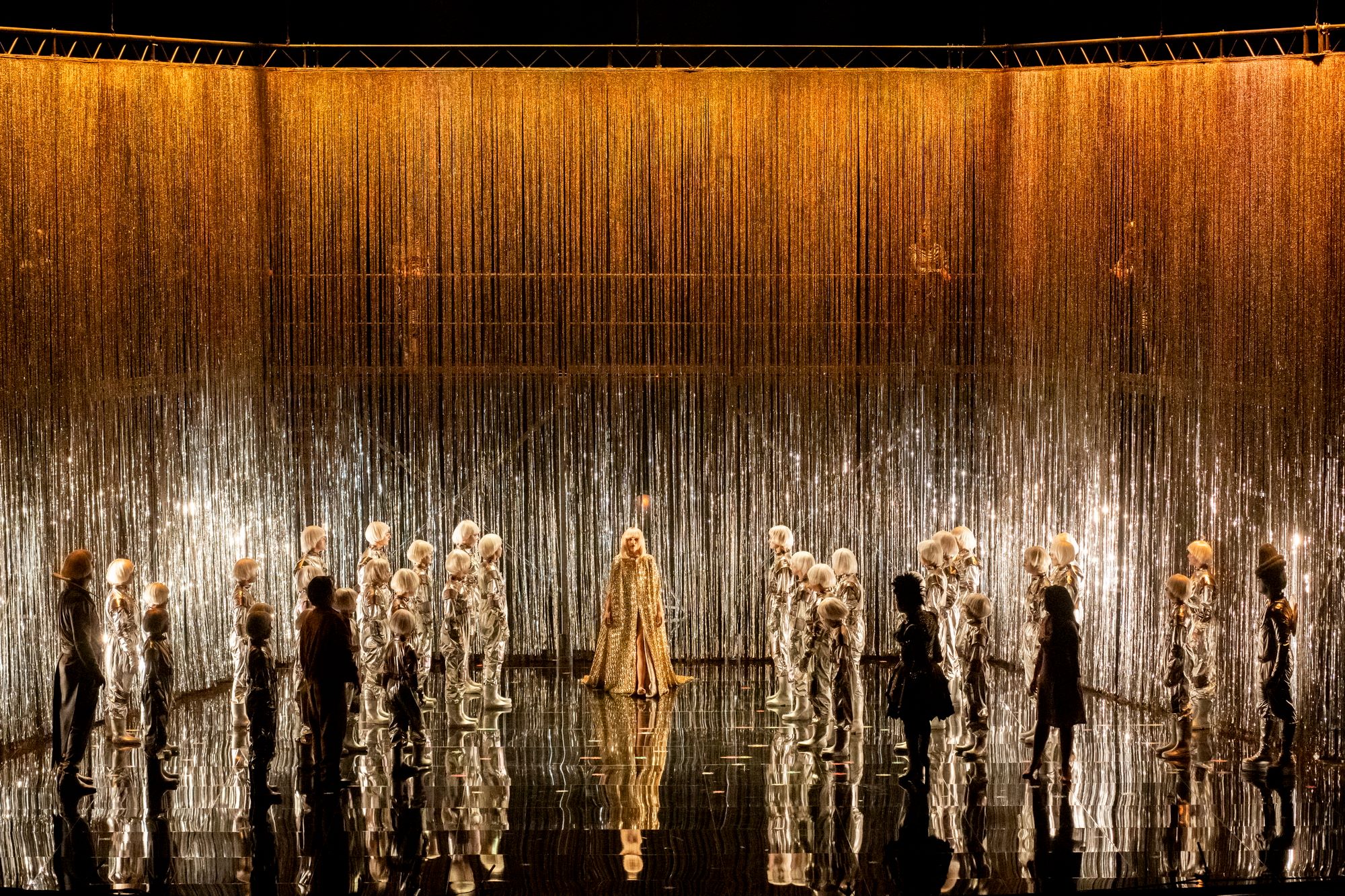 Raffa in the Sky, a Bergamo la nuova opera lirica ispirata a Raffaella ...