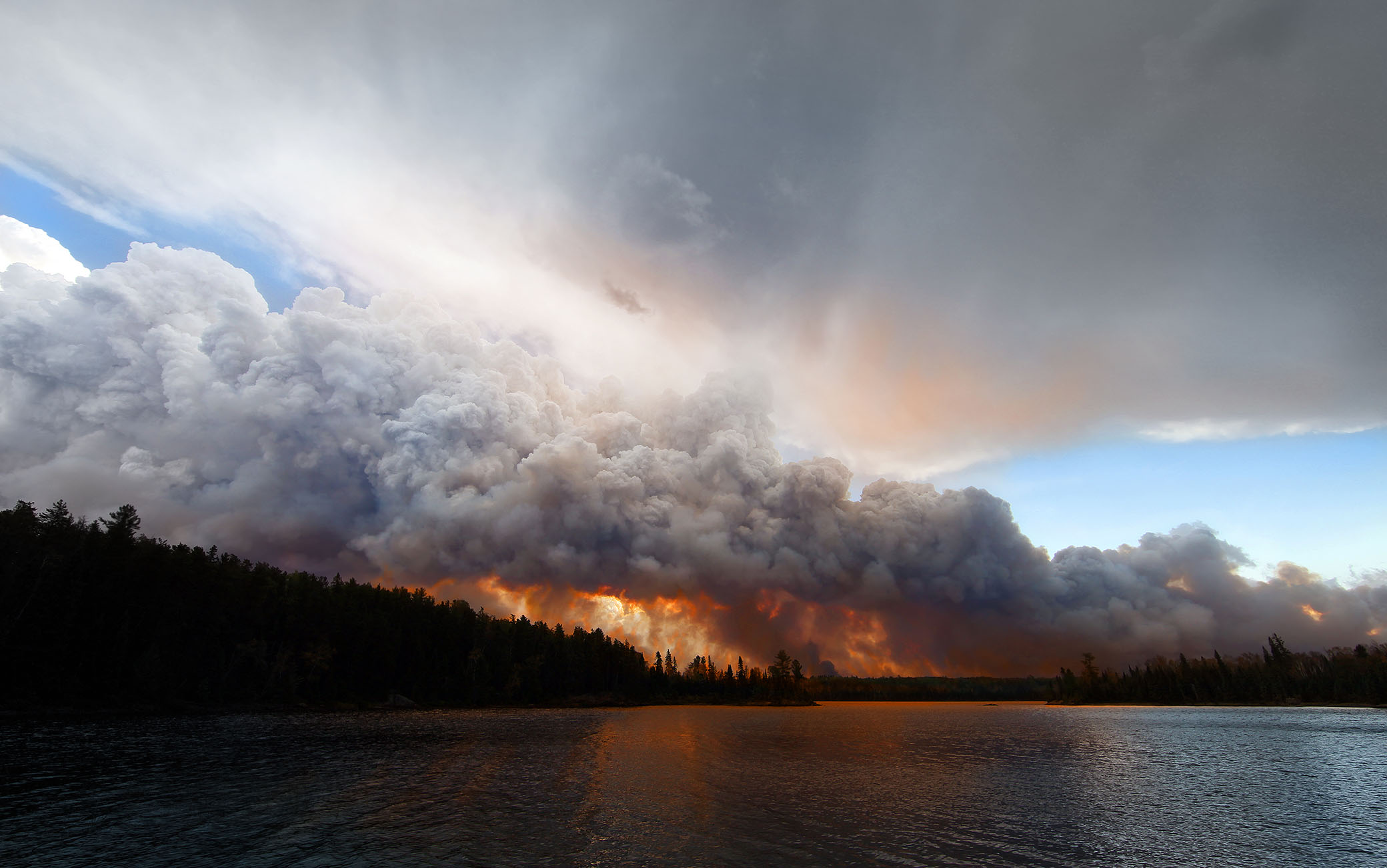 Incendi nel mondo, i dati e le mappe del World Fire Atlas dell’Esa ...