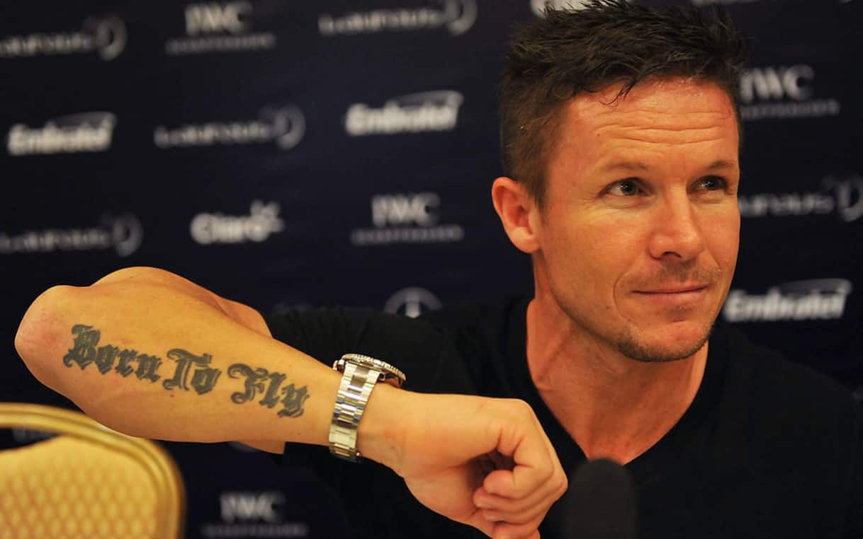 E' morto Felix Baumgartner: fatale un malore durante un lancio con il ...