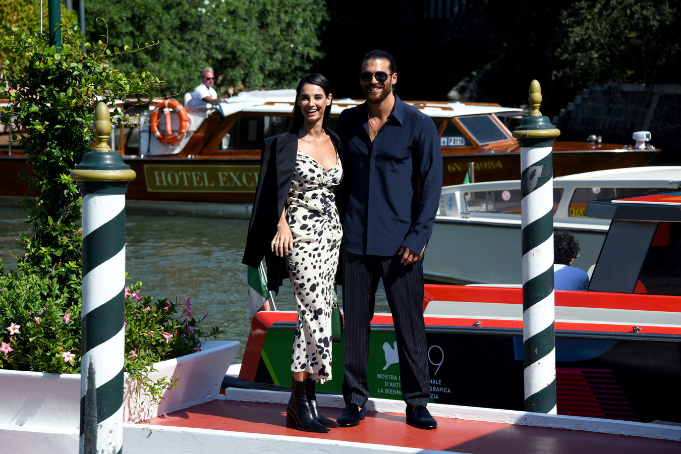 Can Yaman: 'Vorrei una donna bella come Francesca Chillemi' | Sky TG24