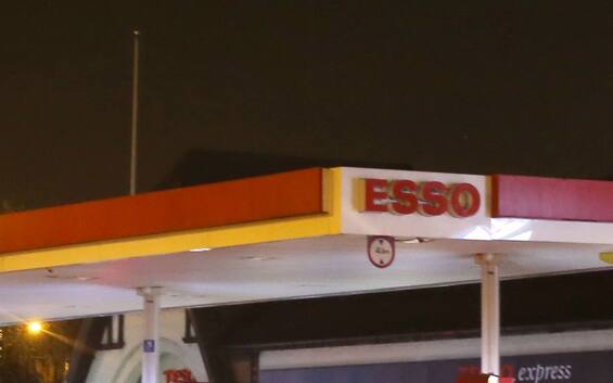 Esso, rete distribuzione passa a consorzio italiano di operatori ...