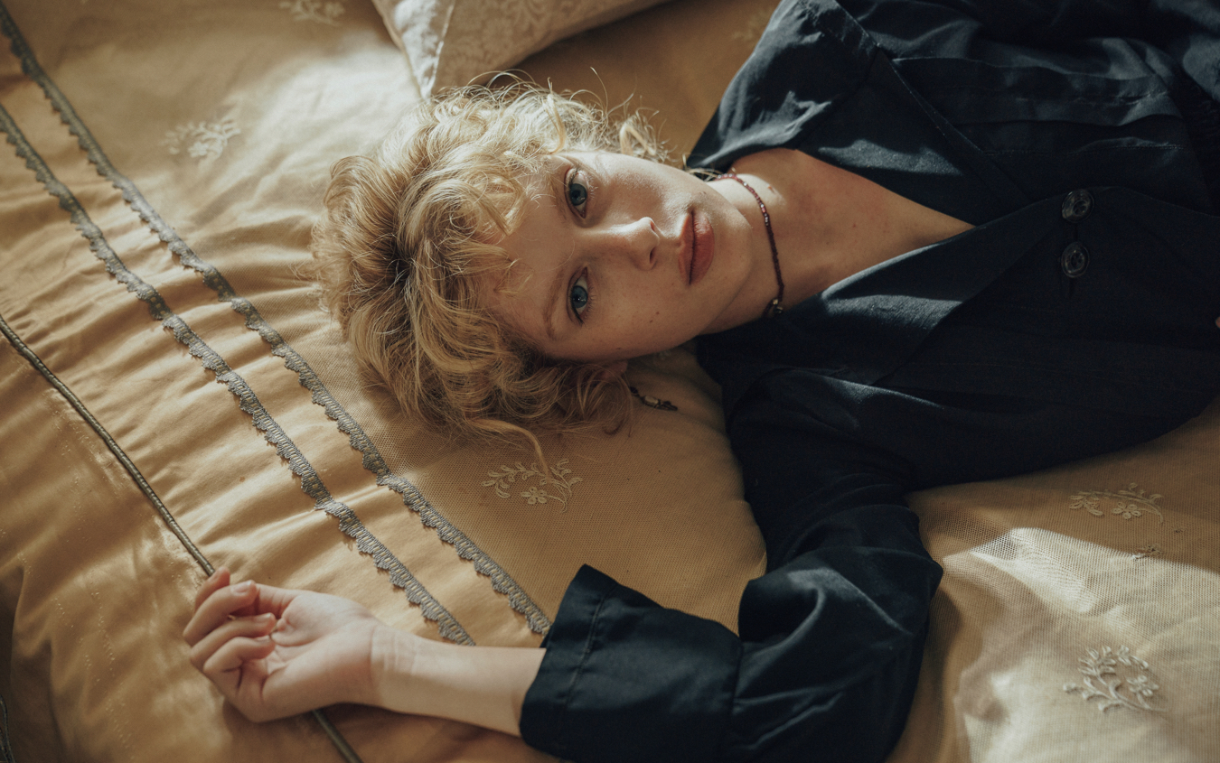 L'arte della gioia, cast e personaggi della serie tv Sky di Valeria ...