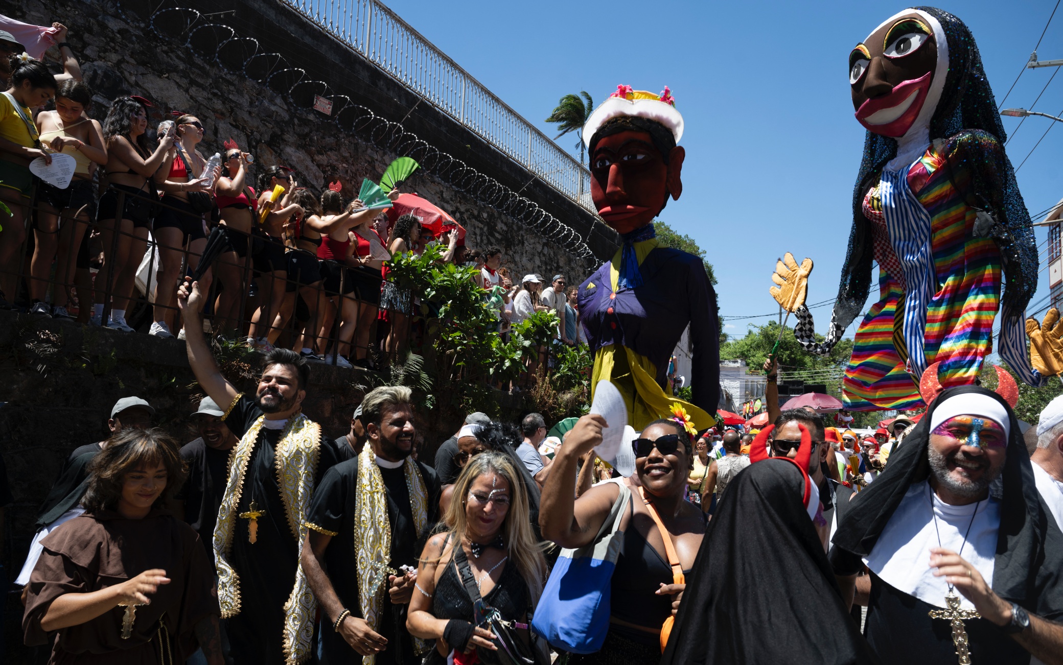 Carnevale di Rio de Janeiro, festeggiamenti e sfilate a ritmo di samba ...