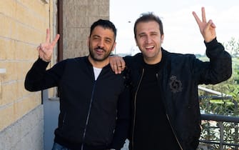 Come può uno scoglio, il film con Pio e Amedeo al cinema