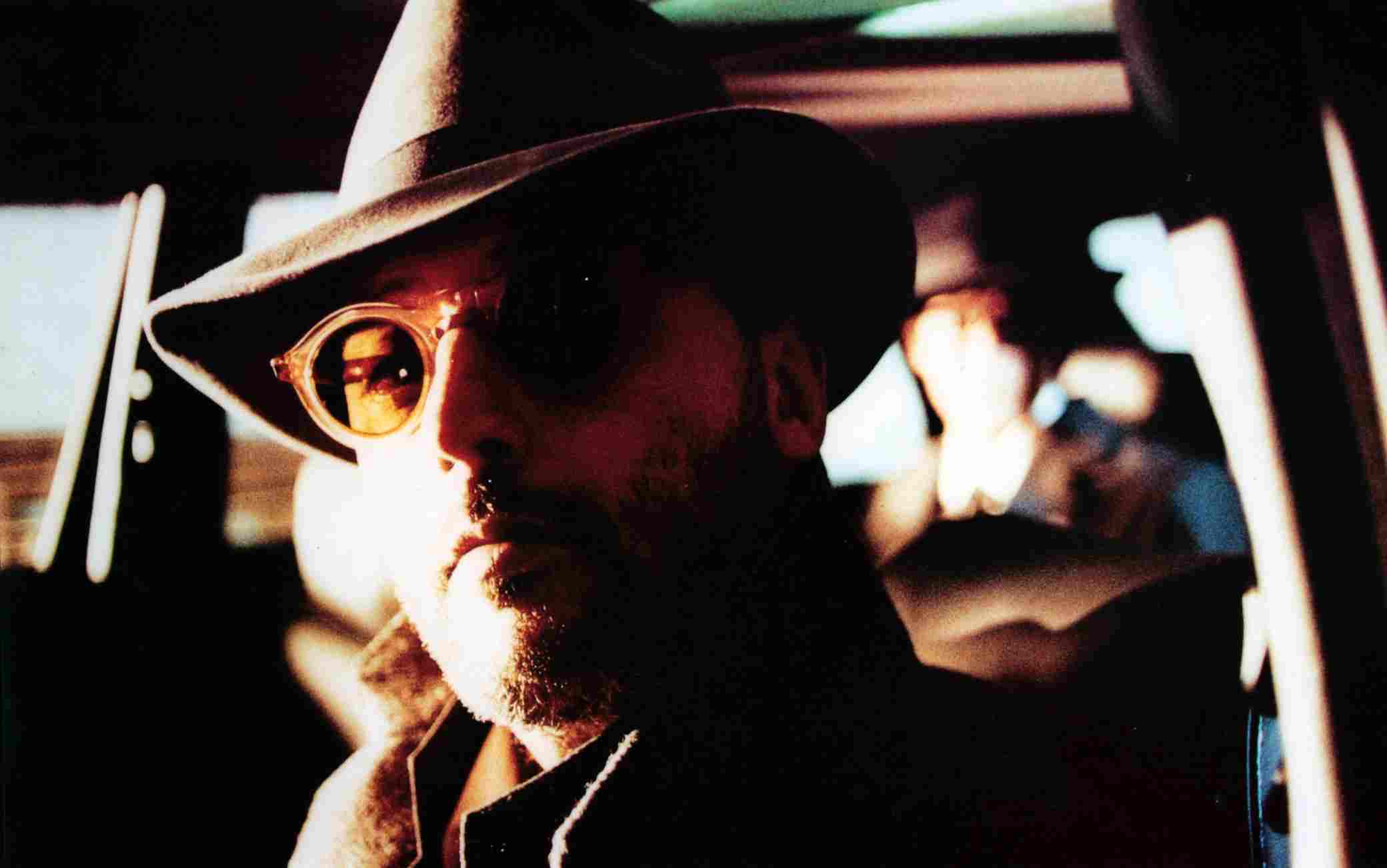 Jean Reno compie 75 anni, i suoi film più belli da 'Léon' a 'Il codice ...