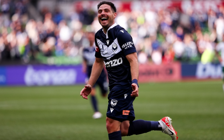 Bruno Fornaroli, a 36 anni fantastico gol di rabona in Australia | Sky ...