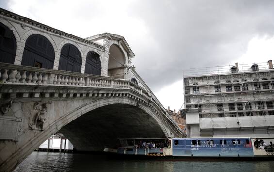 Venezia, matrimonio di lusso finisce in rissa: tre denunciati