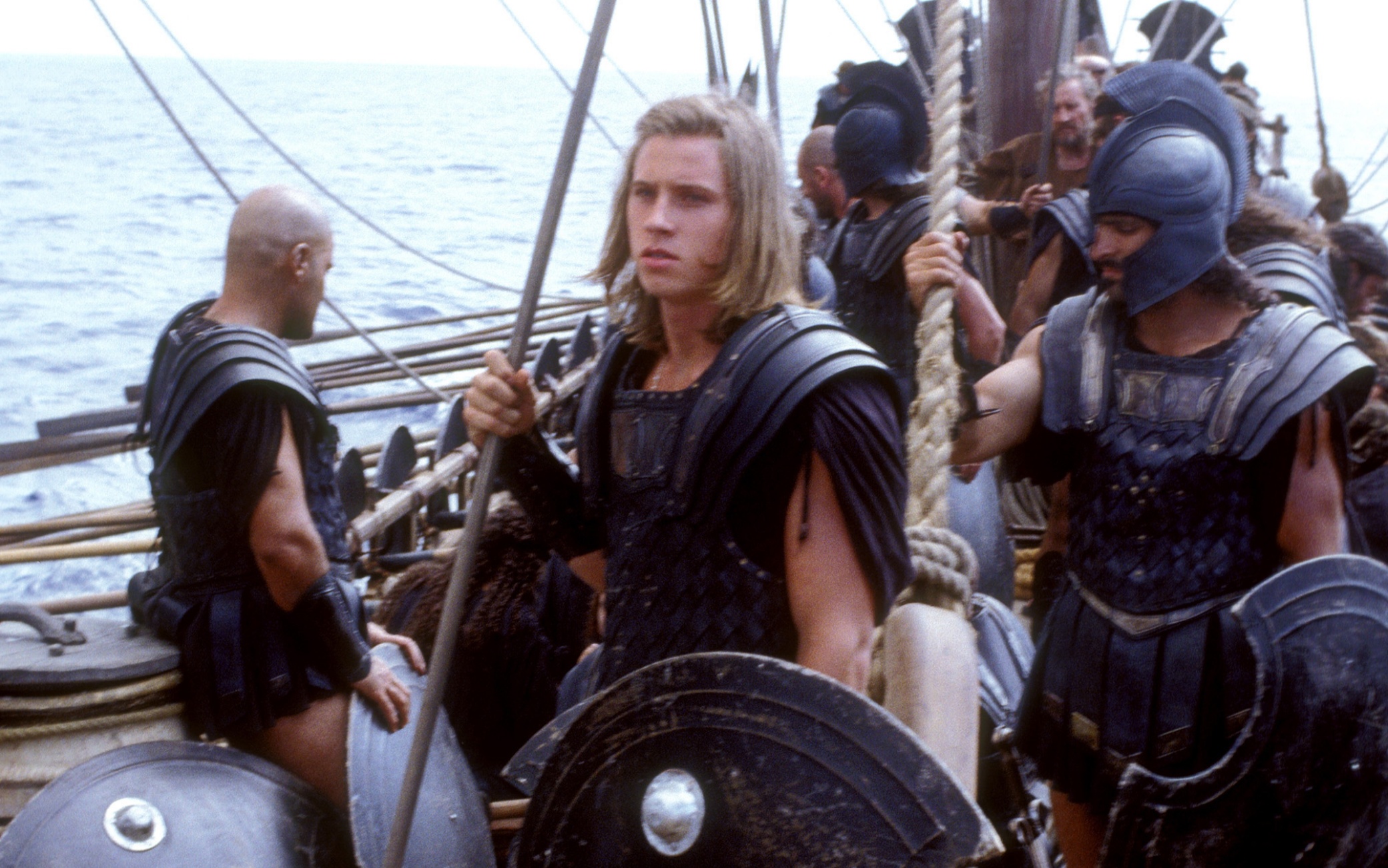 Troy, 20 anni fa usciva il film con Brad Pitt: tutti gli errori storici ...