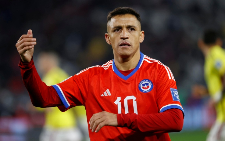 Cile, lo sfogo di Alexis Sanchez: 'Dalle docce dei nostri stadi escono escrementi' | Sky Sport