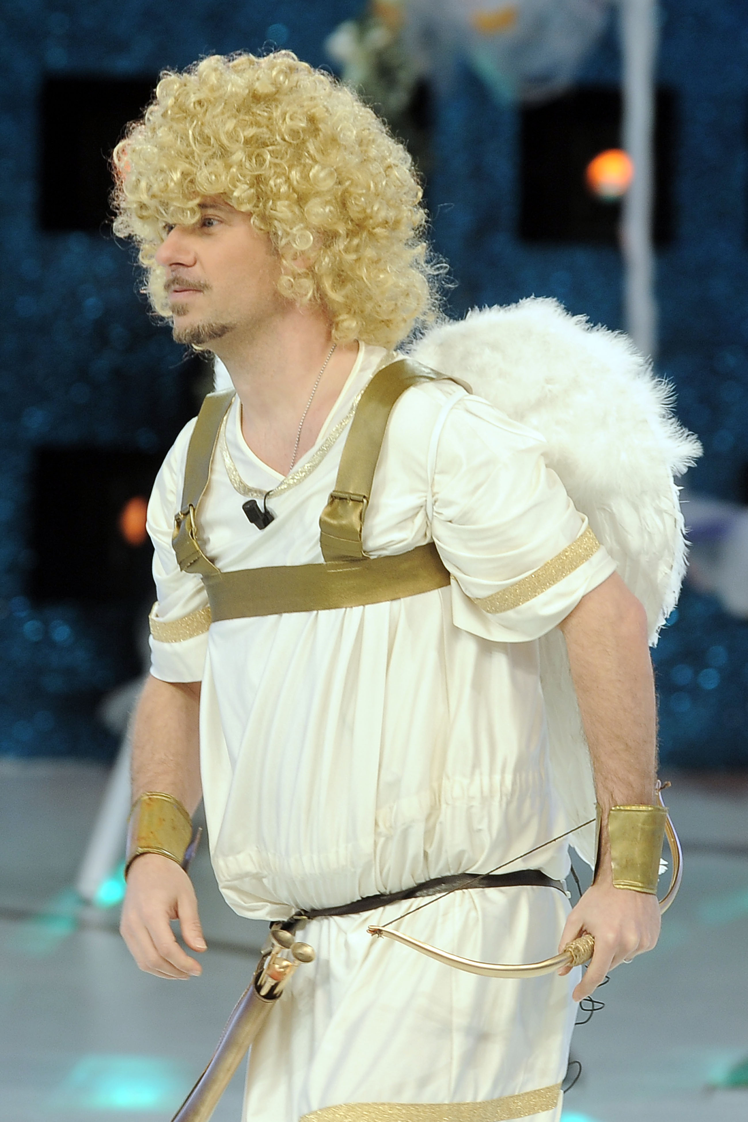 Sanremo 2025, chi è il comico del Trio Medusa Gabriele Corsi che ...