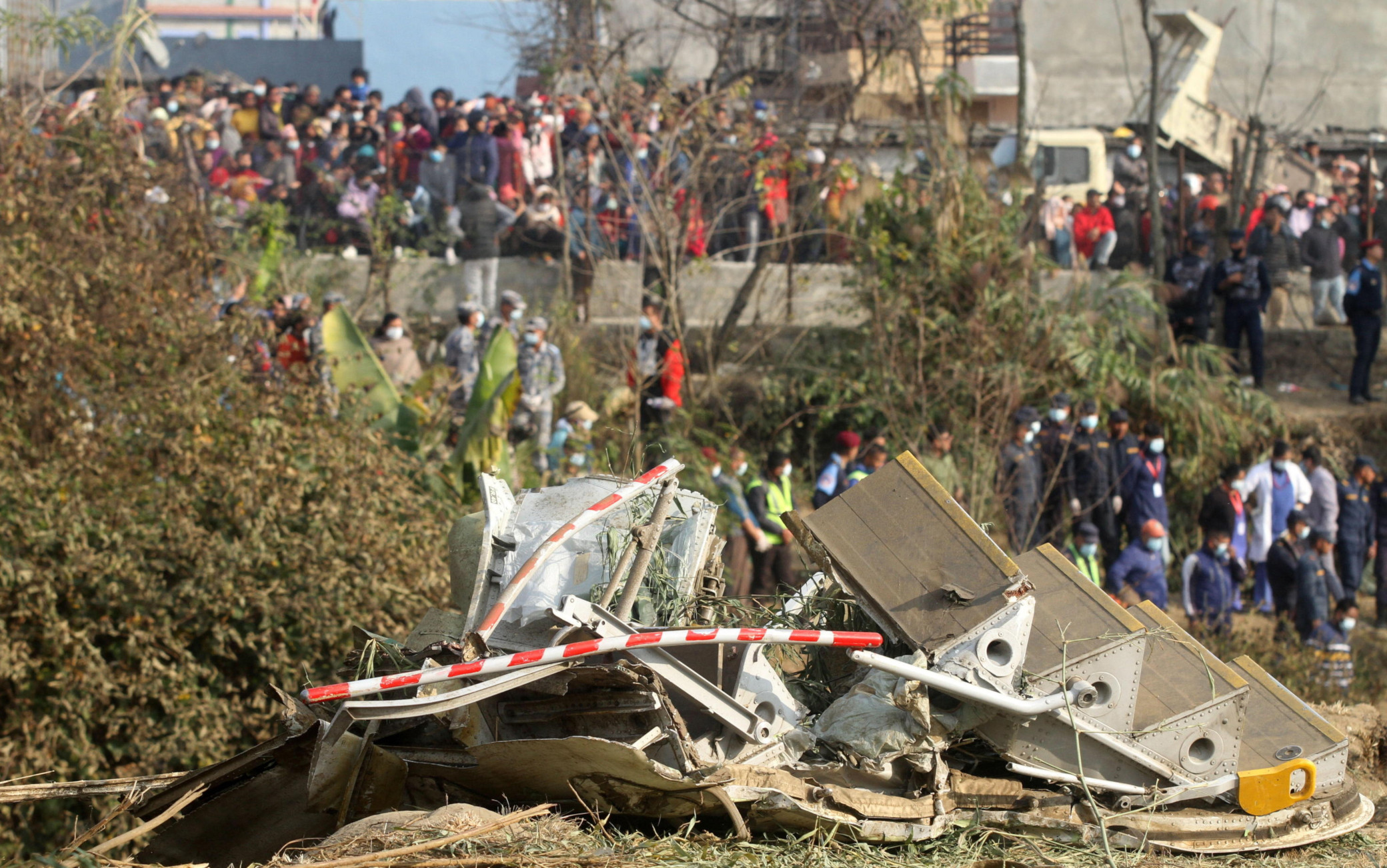 Nepal, cade aereo con 72 persone a bordo: non ci sarebbero superstiti ...
