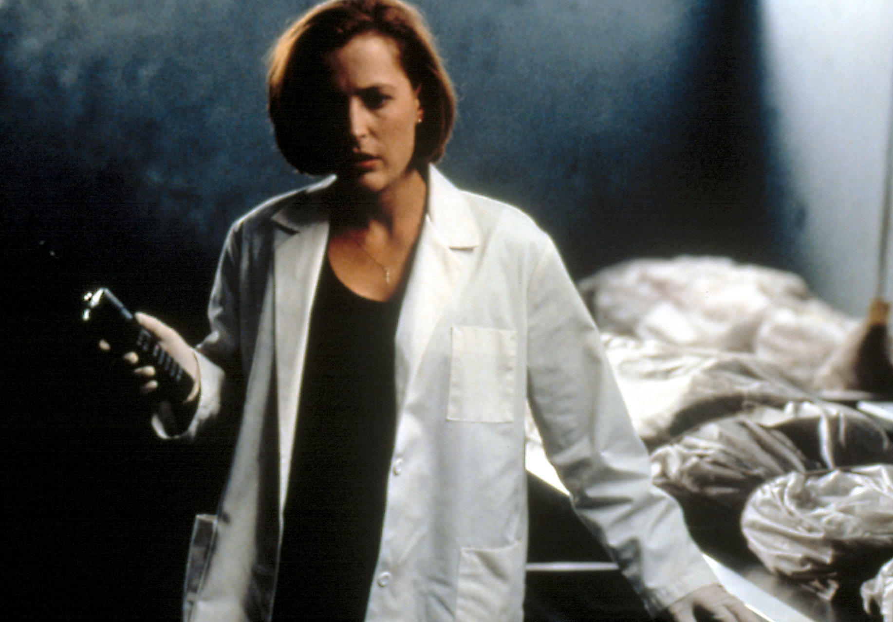 Gillian Anderson racconta i suoi personaggi iconici, da Dana Scully in ...