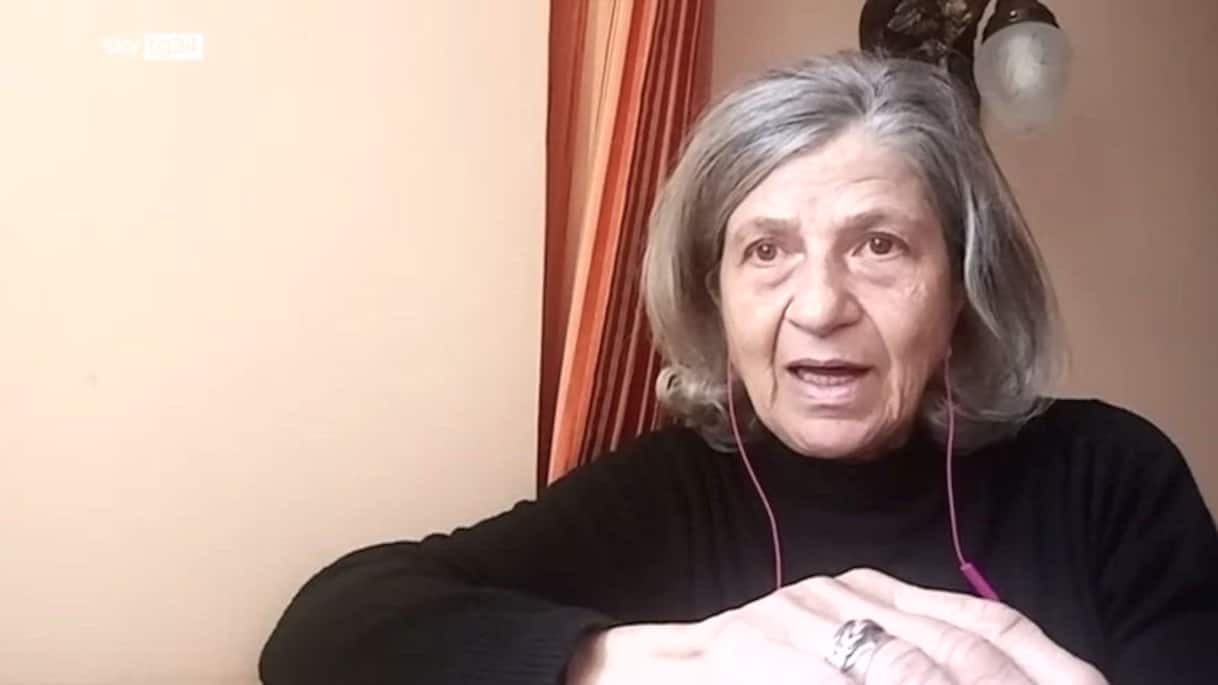 Giovanna Grenga racconta le bombe vicino al treno a Leopoli | Video Sky ...