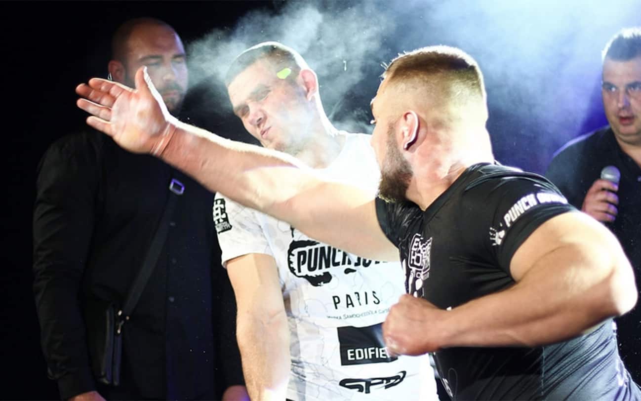 Campionato mondiale di schiaffi: lo slapping | Sky Sport