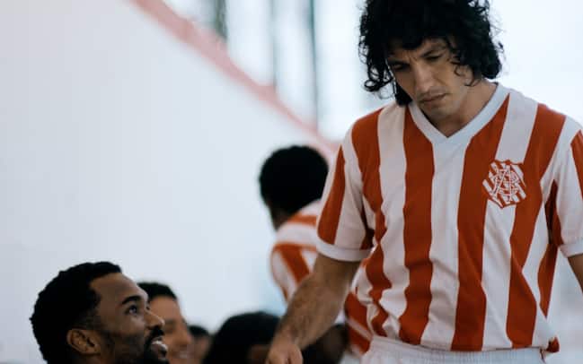 Kaiser, il film su Carlos Henrique Raposo, finto giocatore brasiliano ...