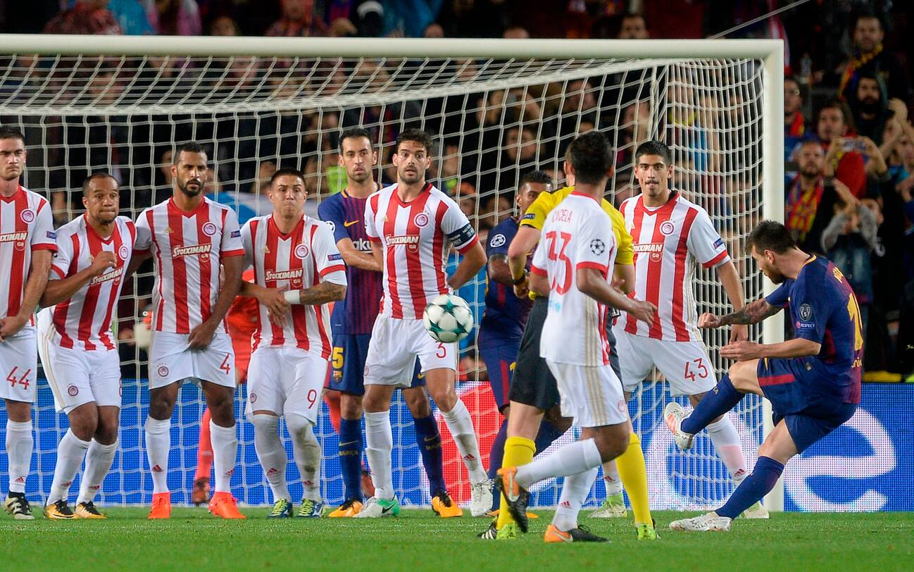 Calci di punizione di Messi, le facce dei giocatori in barriera | Sky Sport