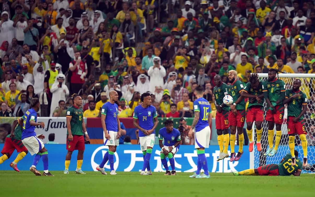 Coccodrillo in barriera: i calciatori più famosi ad averlo fatto | Sky ...