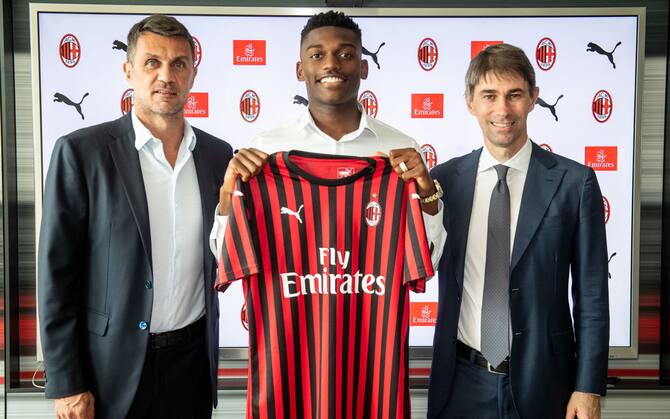 Geoffrey Moncada, chi è il dirigente del Milan che potrebbe sostituire Maldini | Sky Sport