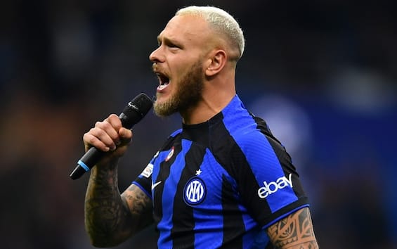 Inter in finale di Champions, Dimarco canta cori coi tifosi dopo l'1-0 ...
