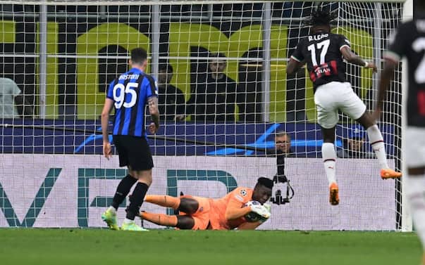 Inter in finale di Champions, Dimarco canta cori coi tifosi dopo l'1-0 ...