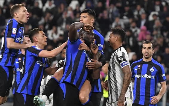 Juventus Inter, cori razzisti a Lukaku: in arrivo 171 daspo | Sky Sport