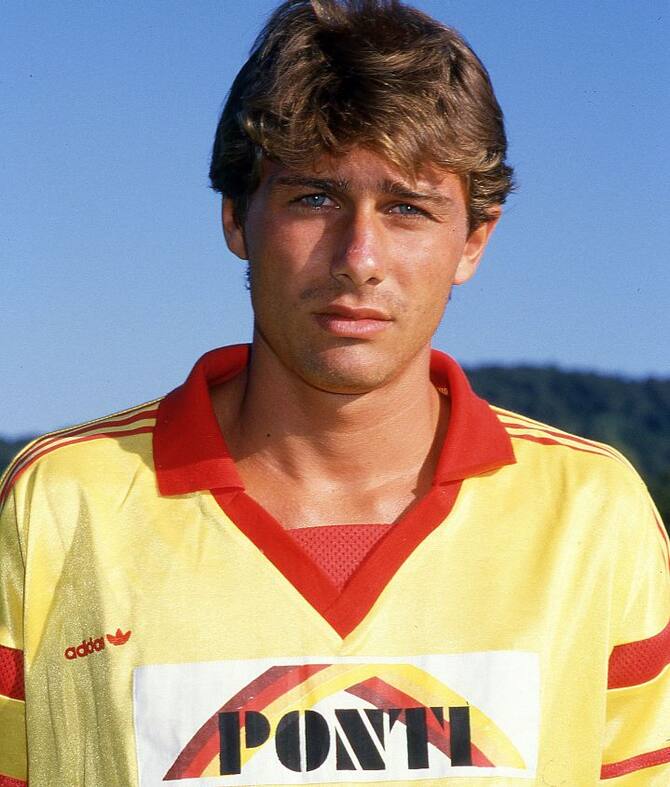 Il Lecce torna in Serie A: storia, curiosità e gli ex più famosi | Sky ...