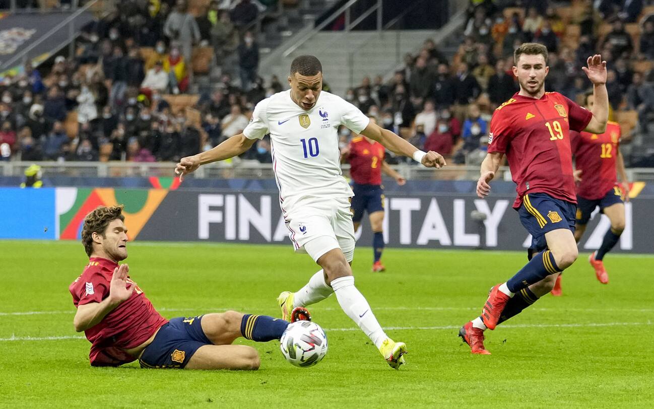 Mbappé compie 23 anni: i numeri degli altri campioni alla sua età | Sky ...