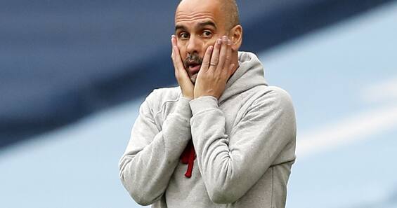 Guardiola fa festa: canta gli Oasis e fuma il sigaro. VIDEO | Sky Sport