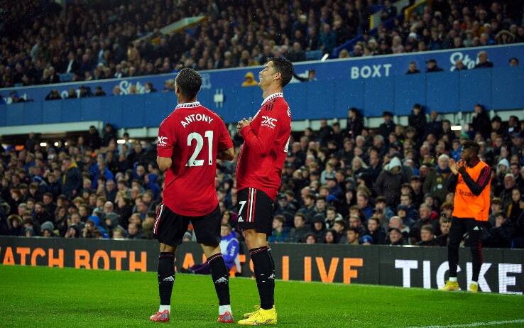 Cristiano Ronaldo torna al gol col Manchester United: nuova esultanza ...