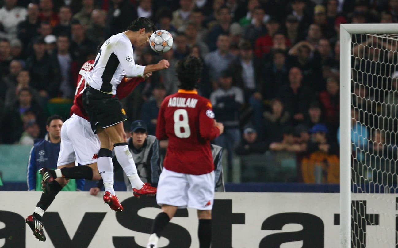 Colpi di testa e gol, gli stacchi più famosi del calcio: da Ronaldo a ...