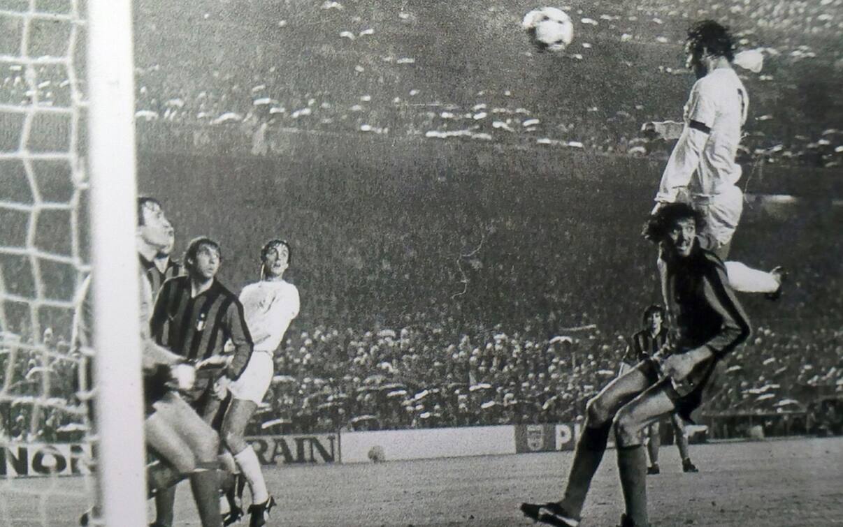 Colpi di testa e gol, gli stacchi più famosi del calcio: da Ronaldo a ...