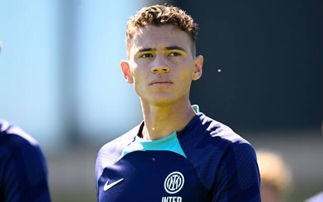 Kristjan Asllani, chi è il centrocampista dell'Inter | Sky Sport