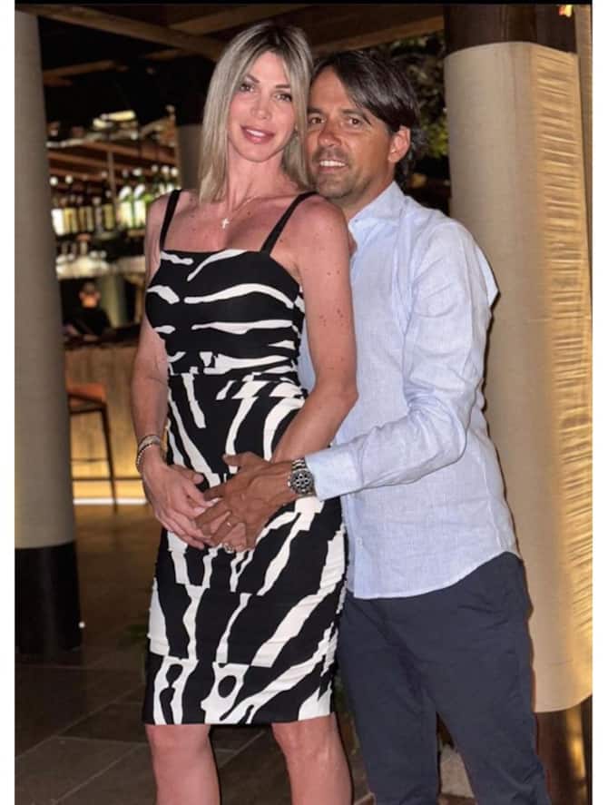 Serie A, giocatori e allenatori in vacanza con mogli e fidanzate | Sky Sport