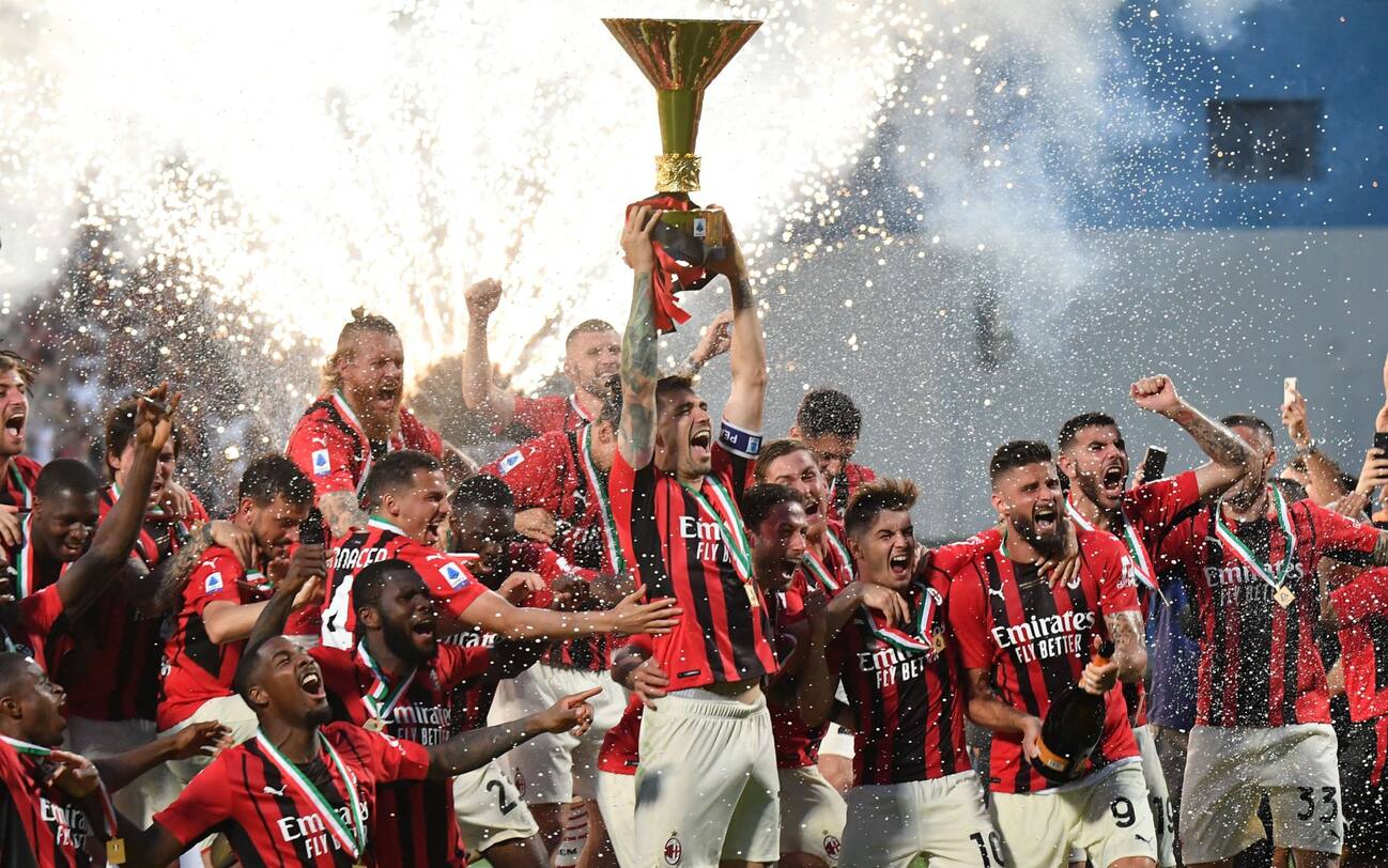 Festa scudetto Milan 2022, le foto più belle | Sky Sport