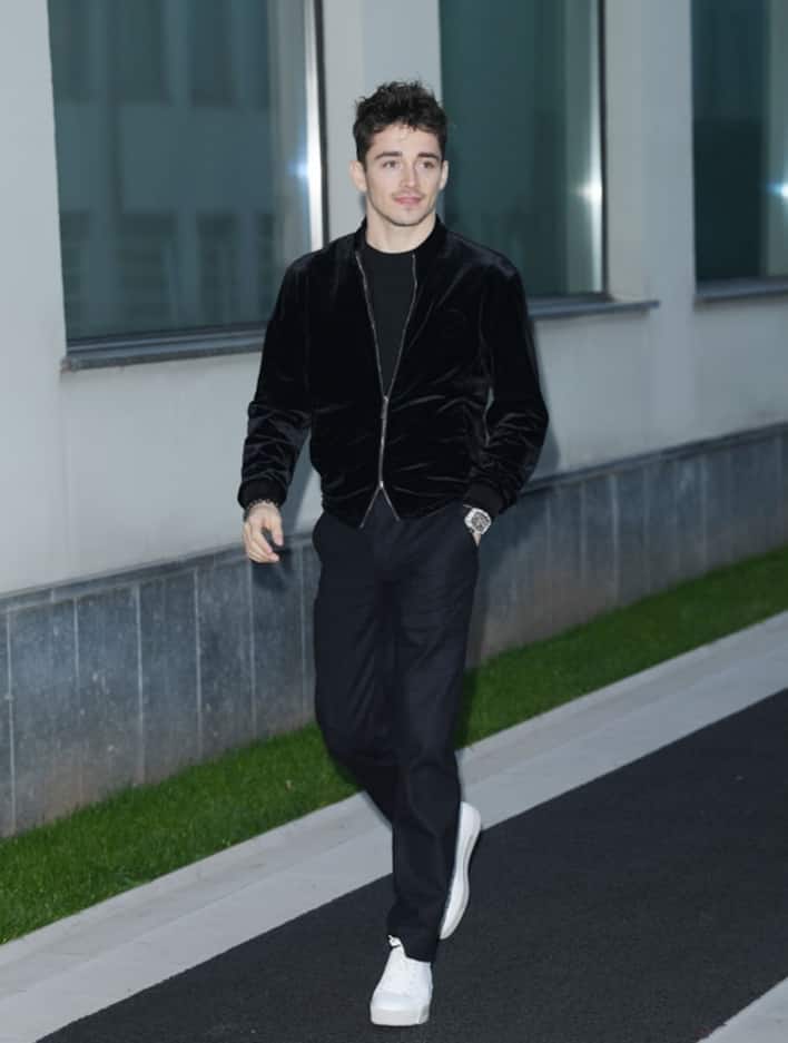 Milano fashion week, Charles Leclerc alla sfilata di Armani. LE FOTO ...