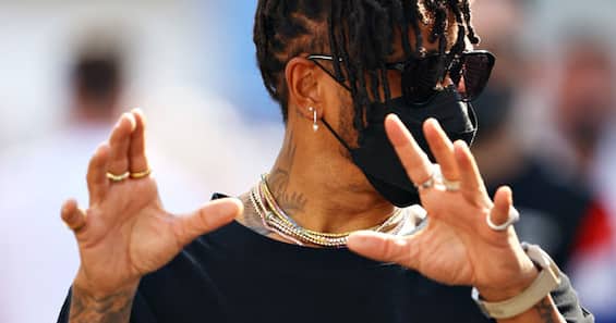 F1, niente mutande firmate e gioielli per i piloti: la protesta di ...