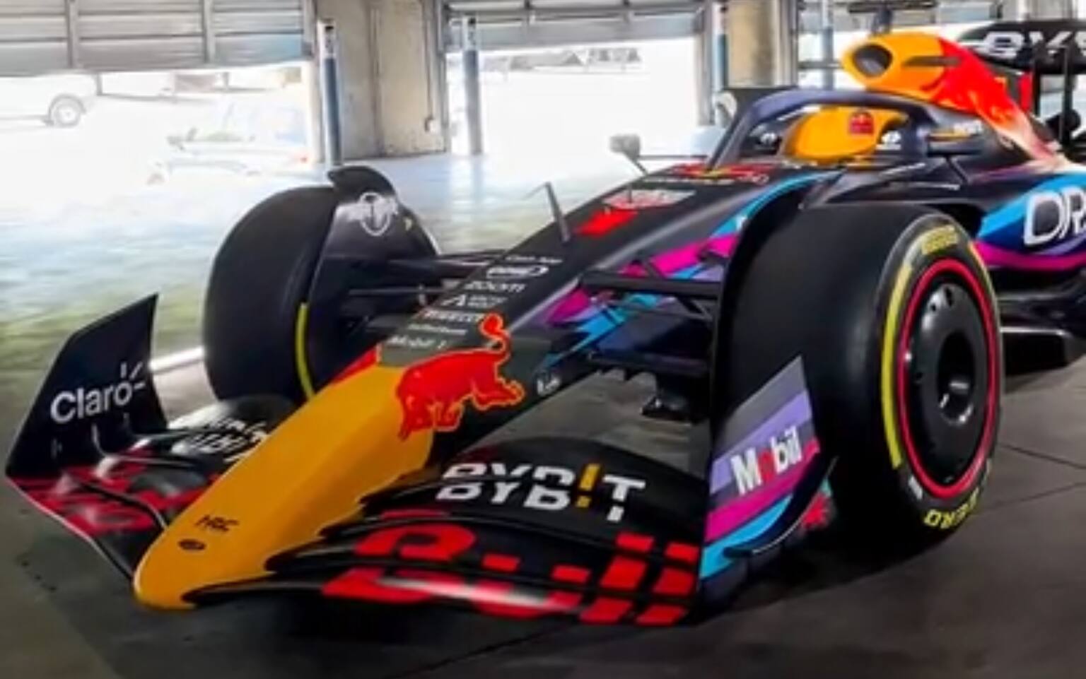 F1, Red Bull ha svelato la livrea speciale della RB19 al GP di Miami ...