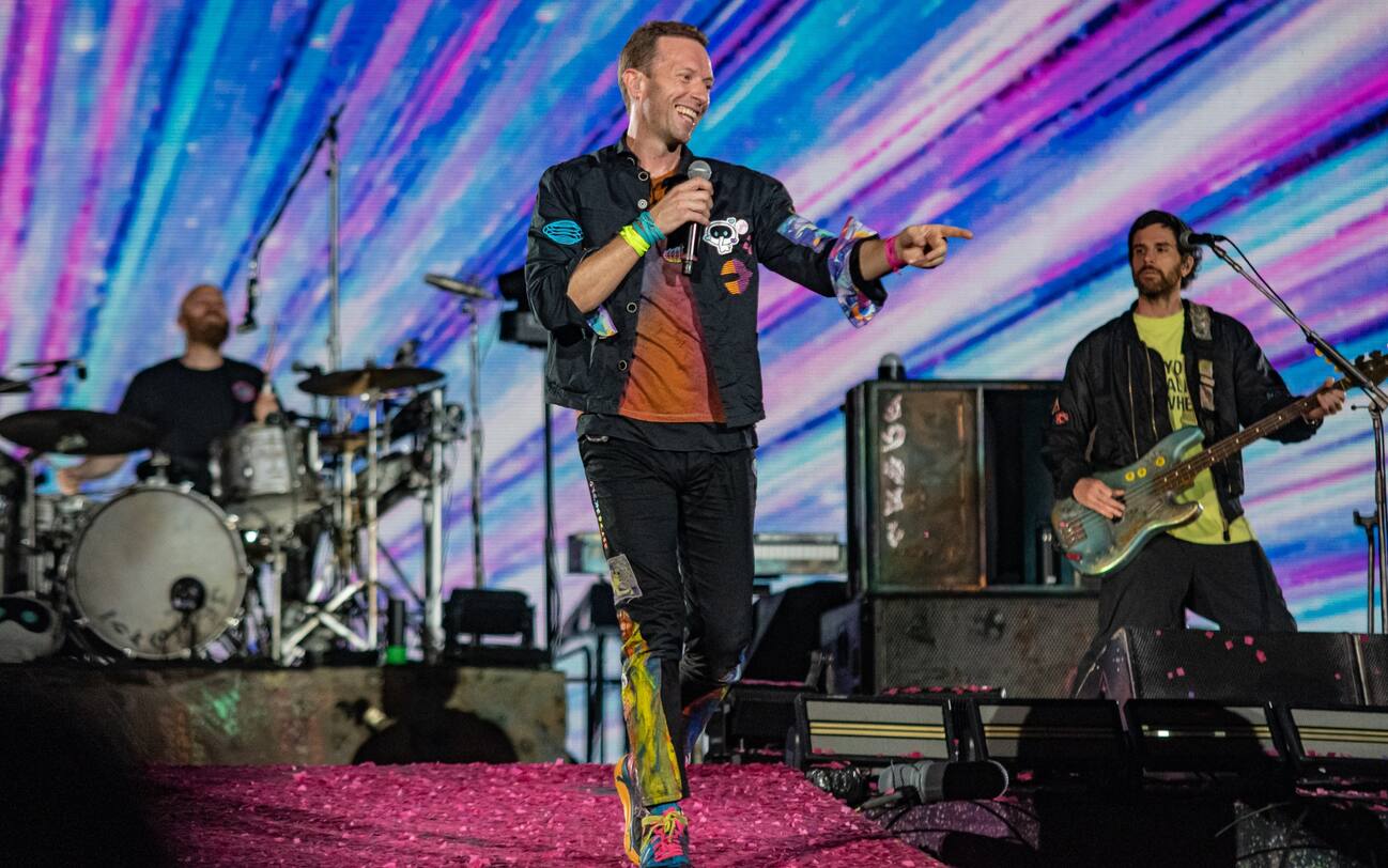 F1, GP Monaco: c'è anche una Ferrari F40 parcheggiata su uno yacht ...